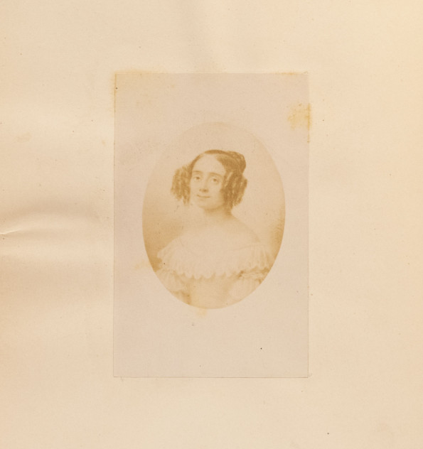 Recueil comprenant 7 ouvrages d'Ernest de Neymerand. Notamment : L'art ...